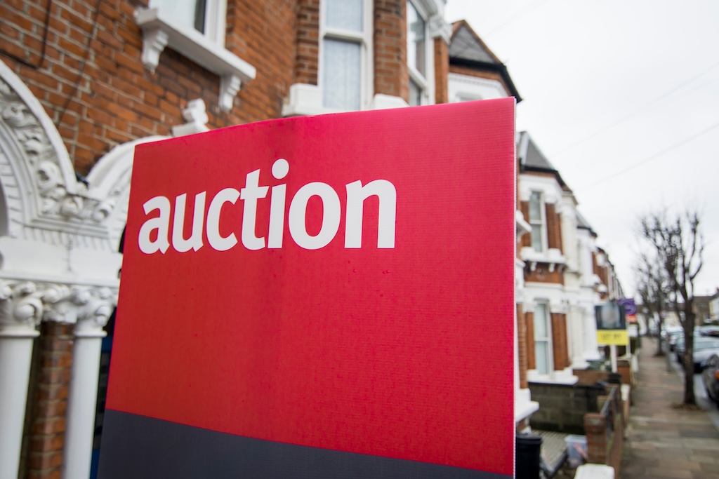A Broker’s Guide to the UK Property Auction Market | LendInvest